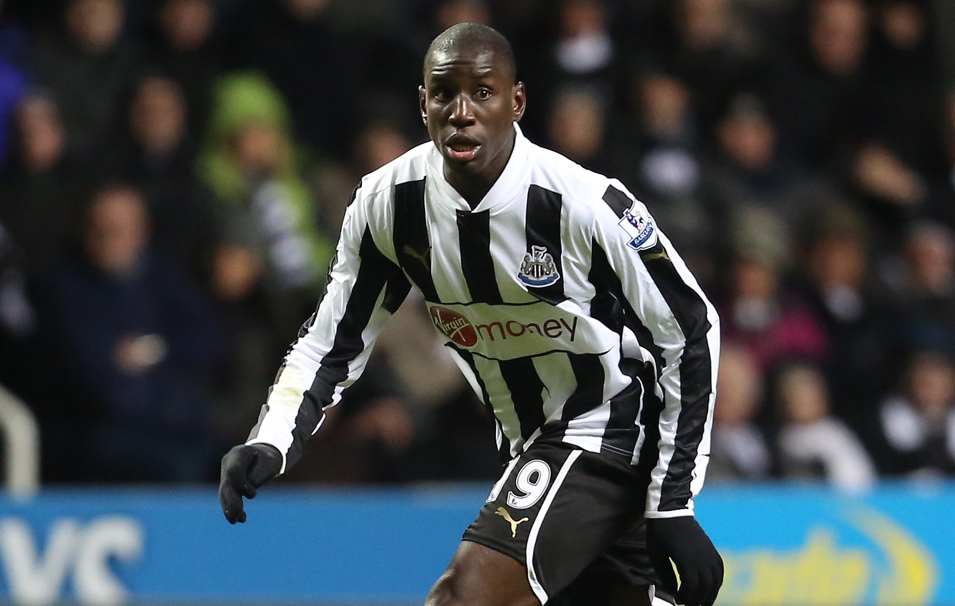 Premier League : Demba Ba completes move to Chelsea from Newcastle ...