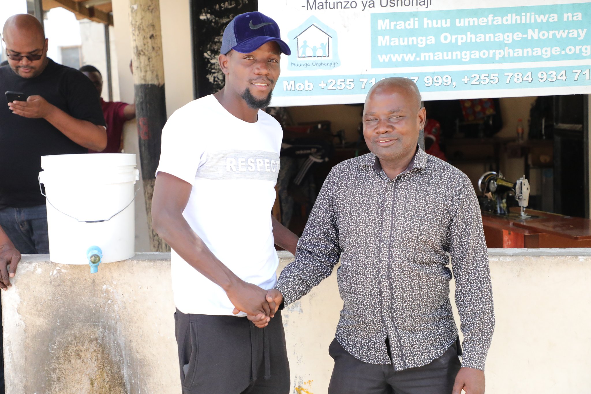 Simba Sports’ midfielder Clatous Chama donates to Maunga Orphanage ...