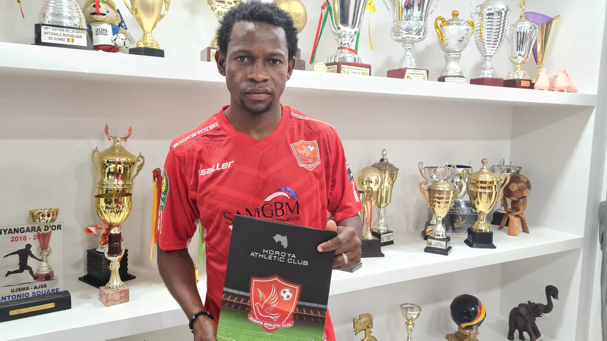 GUINEA : HOROYA AC SIGN DEFENDER, MIDFIELDER - Africa Top Sports