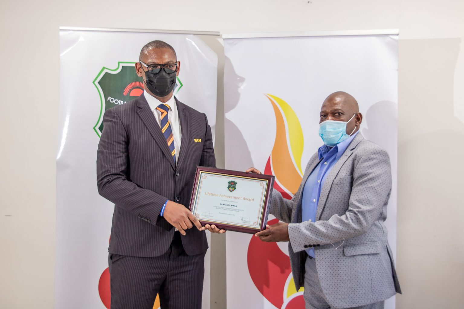 MALAWI : FA honours legendary Lawrence Waya, outgoing refs head, TD ...