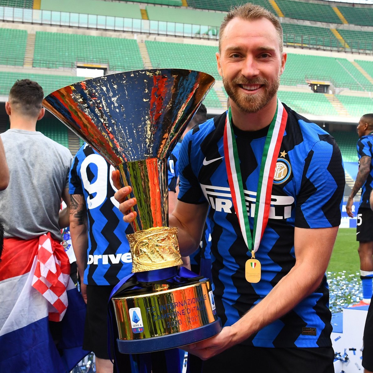 Inter Milan Bids Christian Eriksen Emotional Farewell - Africa Top Sports