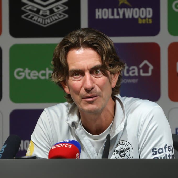 Brentford Manager, Frank Hope To Stun Liverpool In Anfield - Africa Top ...