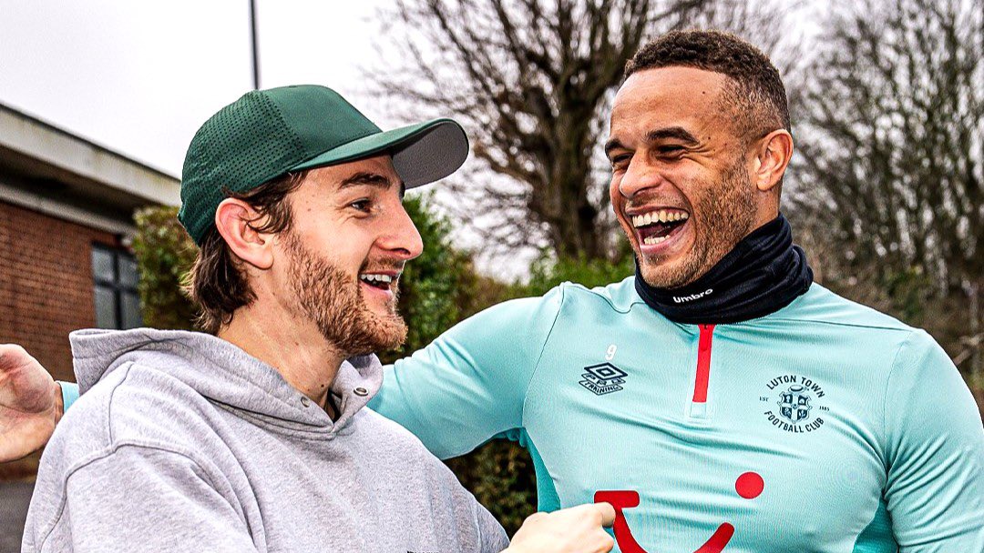 Lockyer Visits Luton. Training Ground After Heart Arrest