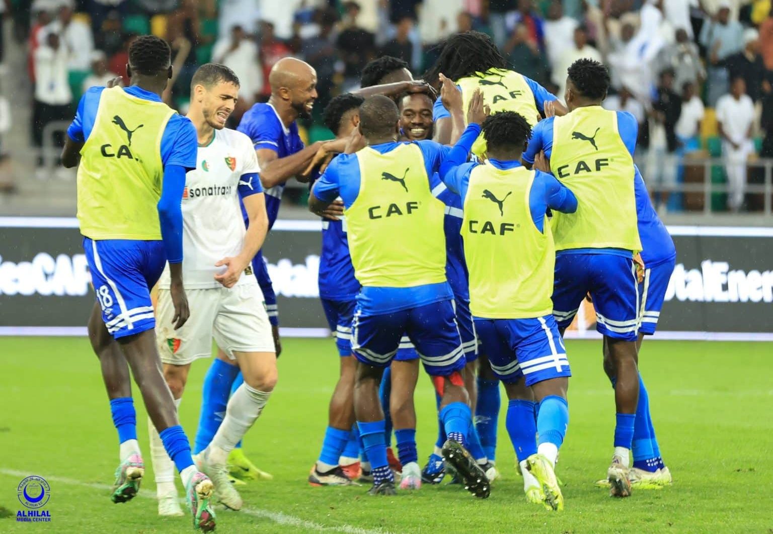 CAFCL: 10-man Al Hilal stop MC Alger in group stage match - Africa Top Sports